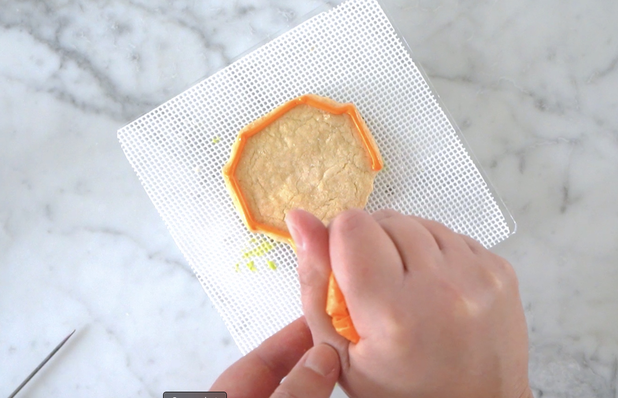 How to Decorate Cookies with Royal Icing: A Complete Guide for ...