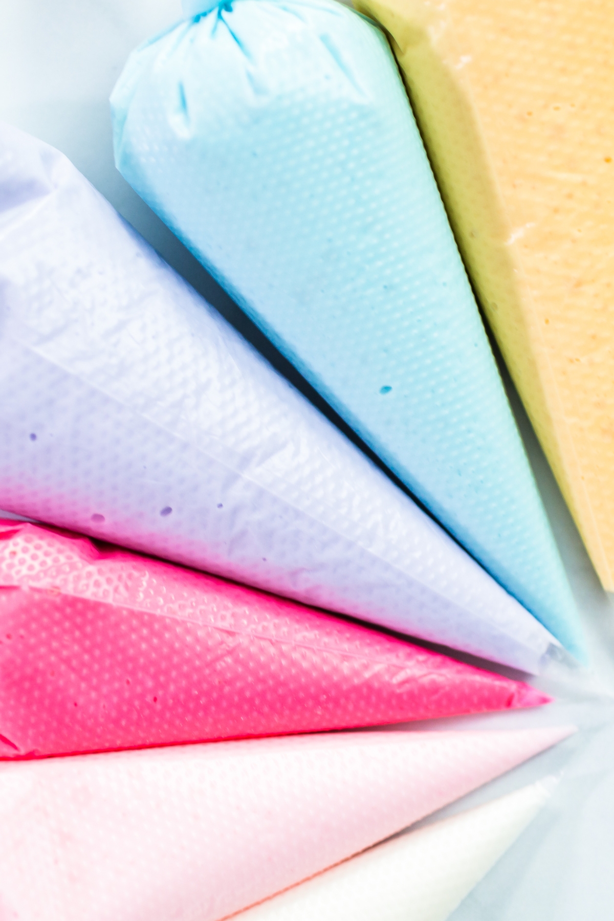 How to Decorate Cookies with Royal Icing: A Complete Guide for ...